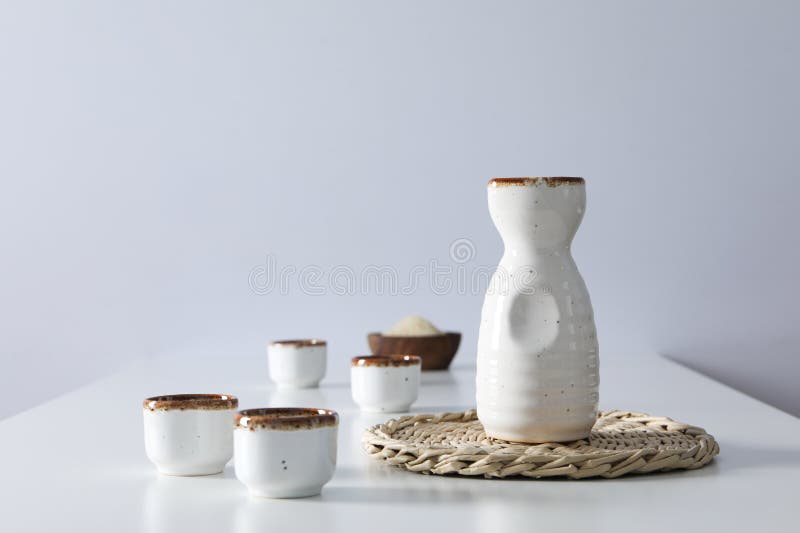 Traditional Japanese Alcoholic Drink - Sake, Traditional Asian Drinks ...