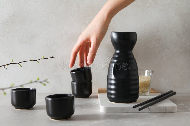 Traditional Japanese Alcoholic Drink - Sake, Traditional Asian Drinks ...