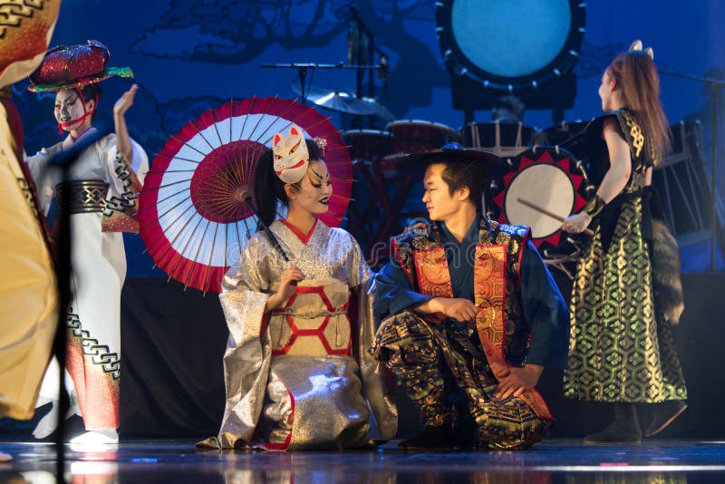 Couple in Traditional Kimono Dancing on the Stage Stock Photo - Image ...
