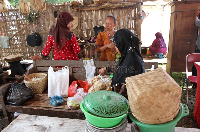 Traditional kitchen editorial stock image. Image of shopkeeper - 69576059