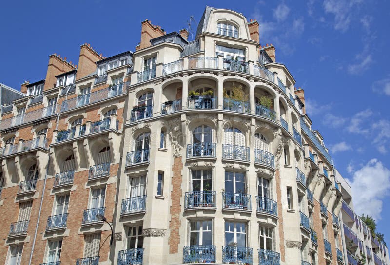 Traditional Living Building,Paris Stock Image - Image of plaza ...