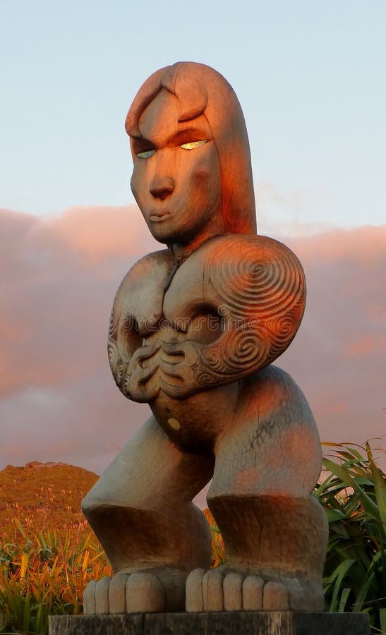 Traditional Maori Wooden Sculpture Stock Image - Image of pacific ...