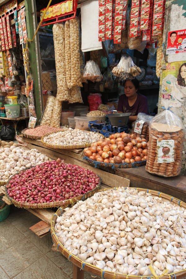 Traditional market editorial photography. Image of market - 54636992