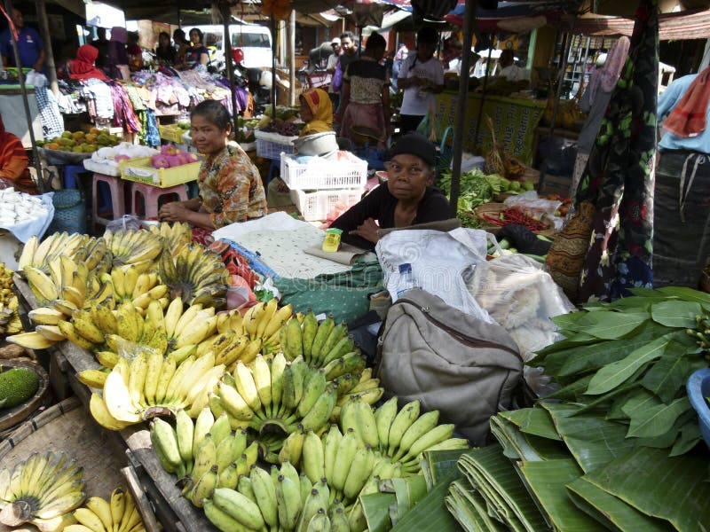 Traditional market editorial photography. Image of market - 32794137