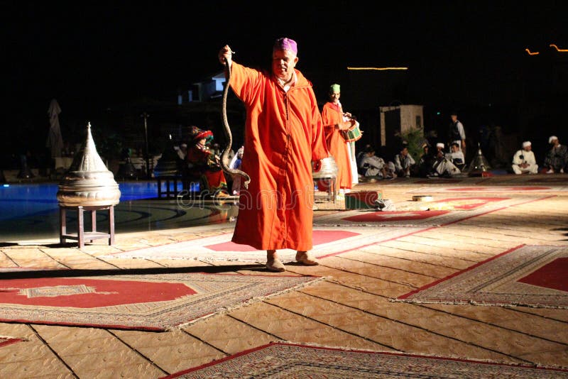 Traditional Moroccan Dance Show Editorial Image - Image of show ...