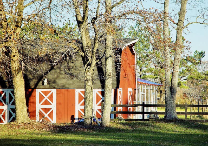 The Classic Red Barn stock photo. Image of white, barn - 341225876