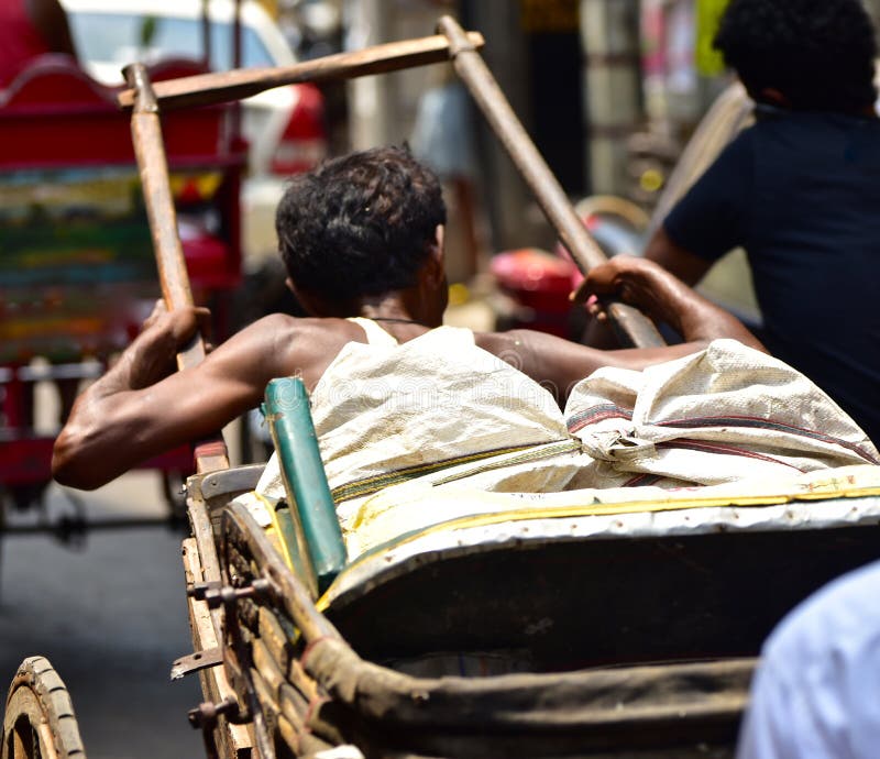 Traditional Rickshaw Puller of Kolkata, India Editorial Photography ...