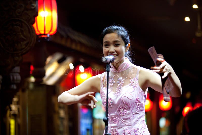 Traditional Sichuan Chinese Opera Editorial Stock Image - Image of ...