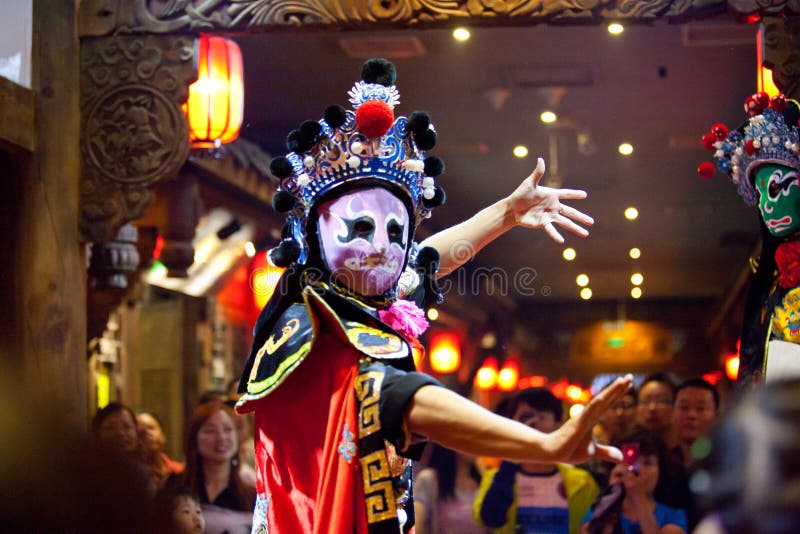 Traditional Sichuan Chinese Opera Editorial Photo - Image of disguise ...