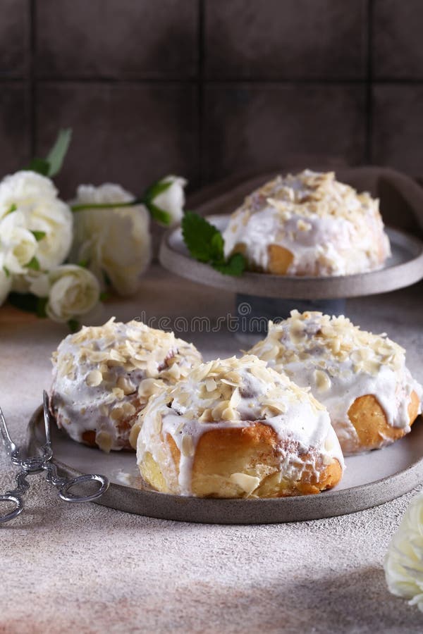 Cinnabon buns with icing stock image. Image of food - 183605005