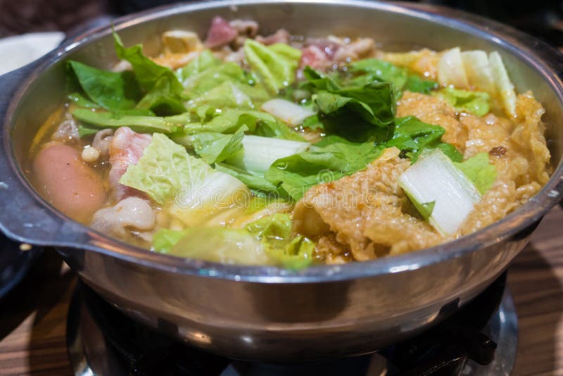 Traditional Taiwanese Hot Pot Stock Image - Image of cooking, japanese ...