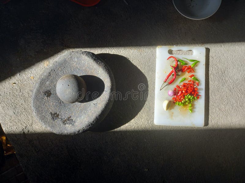 The Traditional Grinder Stone Stock Image - Image of stone, crusher ...