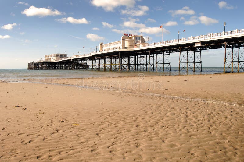 Traditional Victorian British Pier Stock Image - Image of holidays ...