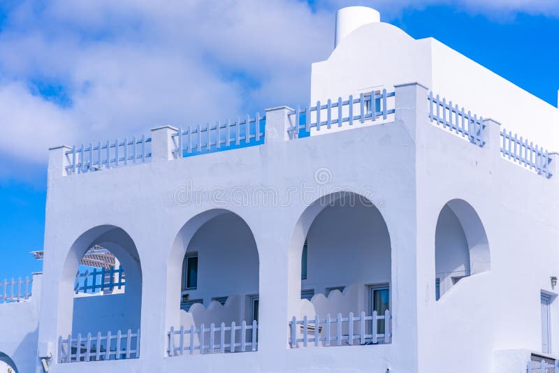 Traditional Whitewashed House in Oia, Santorini Stock Photo - Image of ...