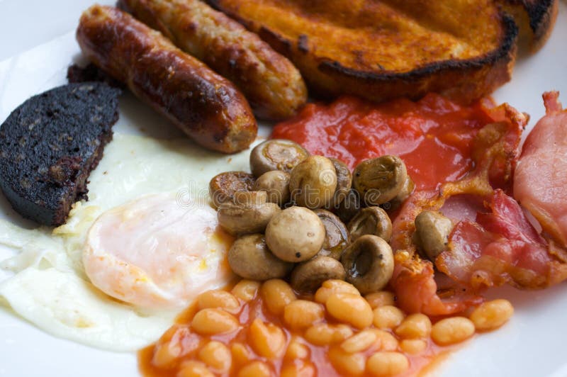 Traditioneel Volledig Engels Ontbijt Stock Afbeelding - Image of ...