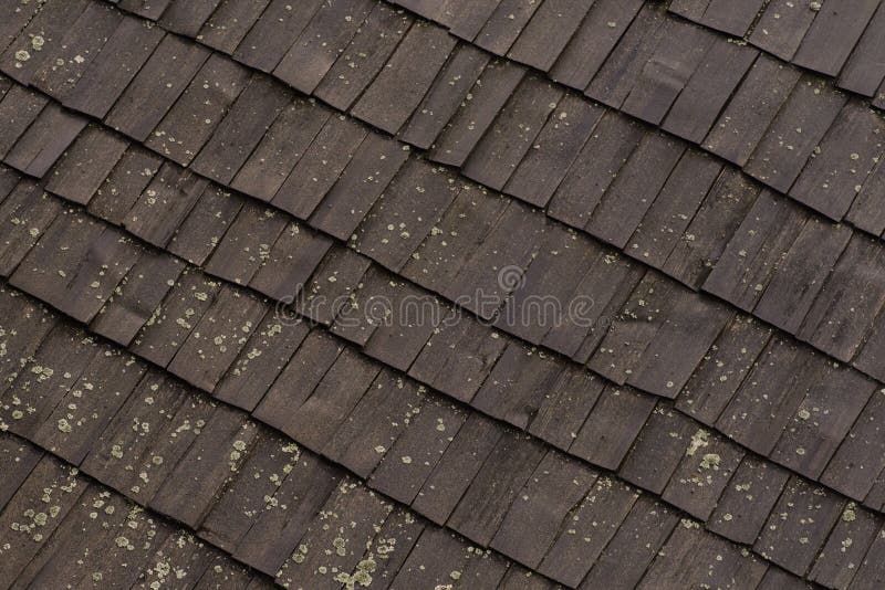 Traditionele Houten Daktegel Van Oud Huis Stock Foto - Image of ...