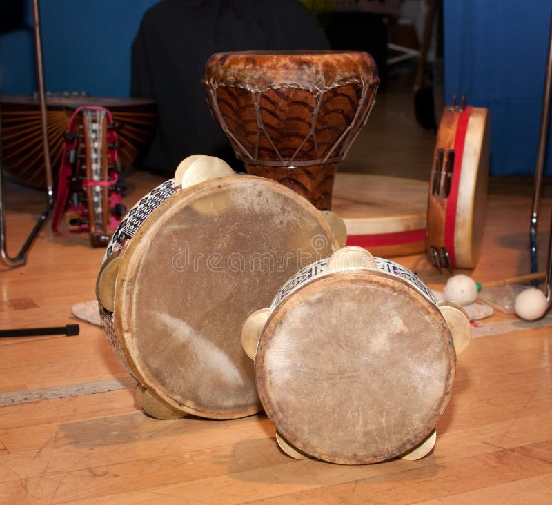Traditionele Slaginstrumenten Stock Foto - Image of muziek, spaans ...