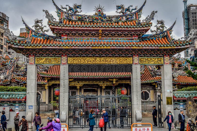 Traditionele Tempel in Taipei Taiwan Redactionele Afbeelding - Image of ...