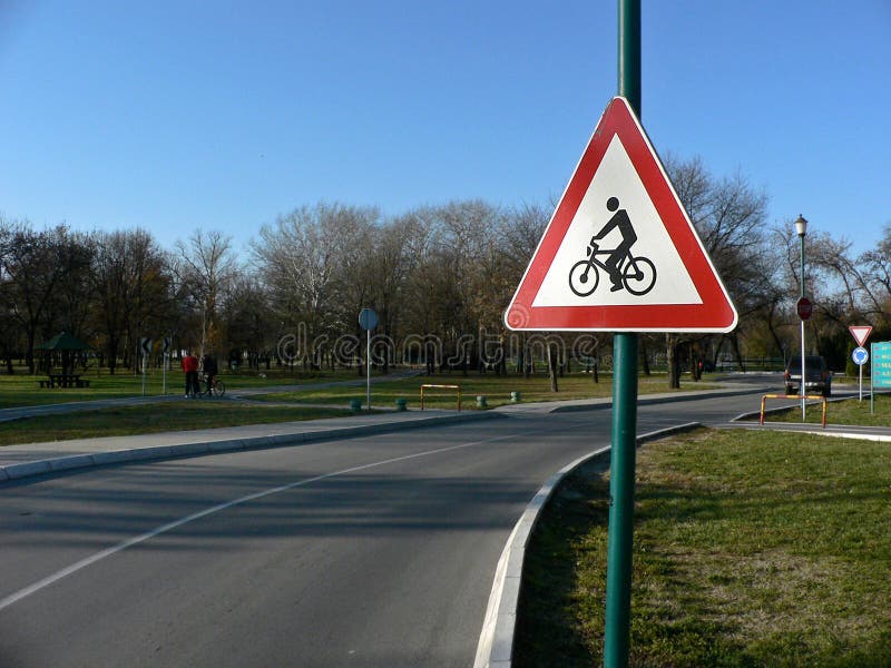 Traffic bicycle sign stock image. Image of bicycle, nature - 7411083
