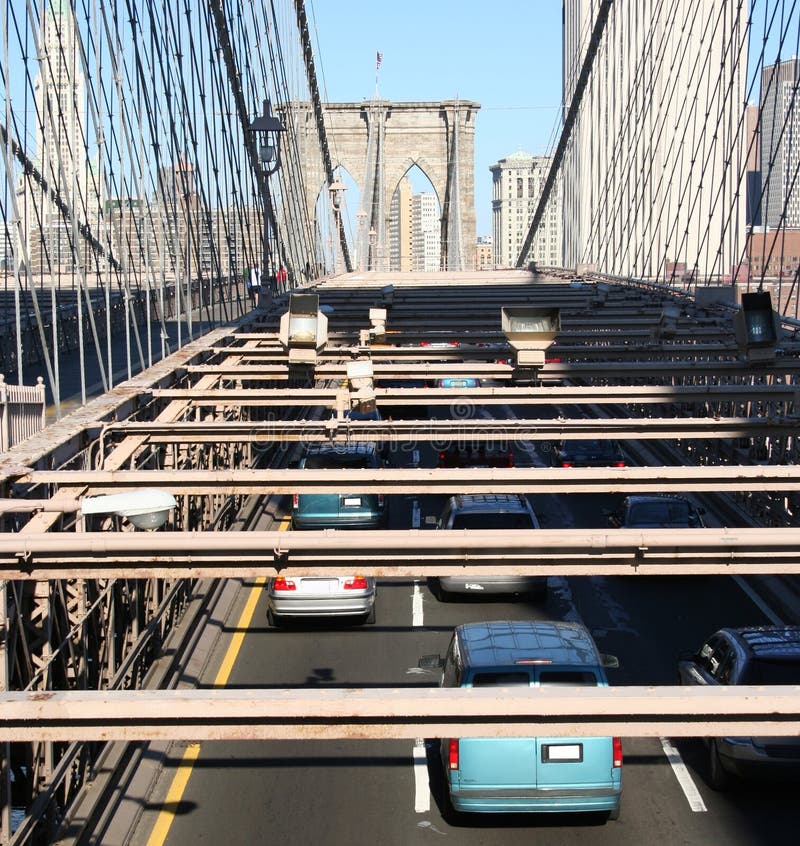 Traffic on Brooklyn Bridge stock image. Image of arch - 2464399