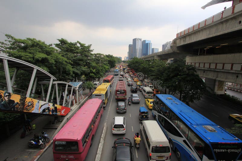 Traffic Congestion on the Road Editorial Image - Image of congestion ...