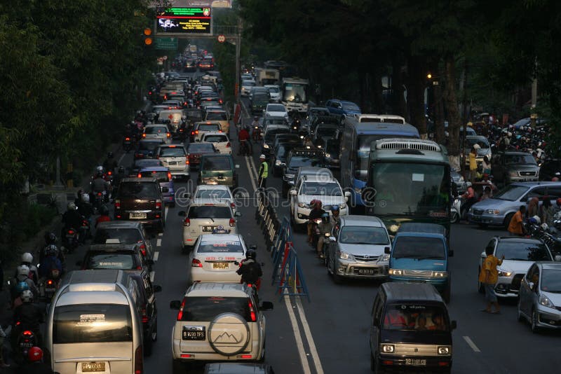 Traffic density editorial stock image. Image of road - 40385039