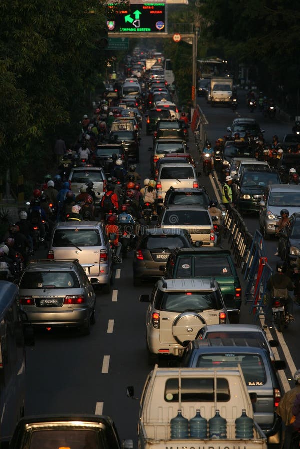 Traffic density editorial stock image. Image of road - 40385039