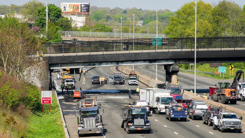 Traffic on I 95 a Tractor-trailer Fire Shut Down Both Sides of I-95 in ...
