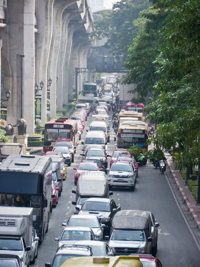Traffic Jam Picture. Image: 27960170
