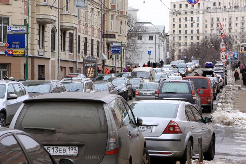 Traffic jam in Moscow editorial image. Image of traffic - 23509090