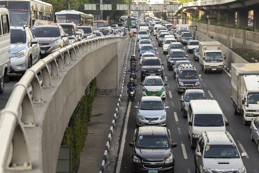 Traffic Jam Problem in Metro Manila Editorial Photo - Image of front ...