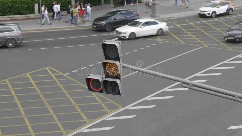 Traffic Light Adjusting Traffic at the Crossroads of Moscow Stock Video ...