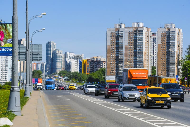 Traffic in Moscow editorial stock photo. Image of lane - 149834873