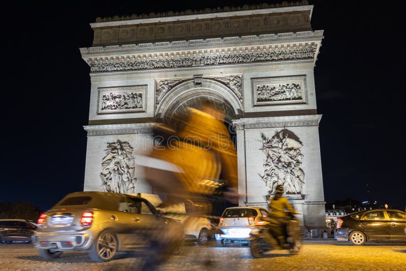 Traffic Road of Champs-Elysess To Arc De Triomphe. Stock Photo - Image ...
