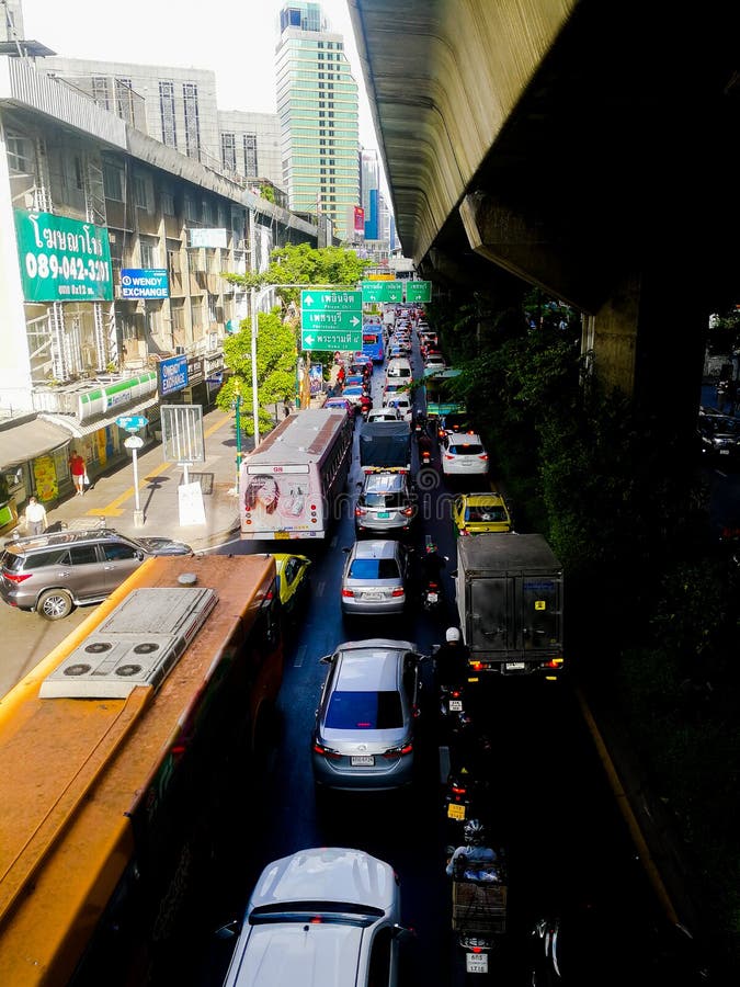 Traffic on Road in the Morning Editorial Photography - Image of working ...