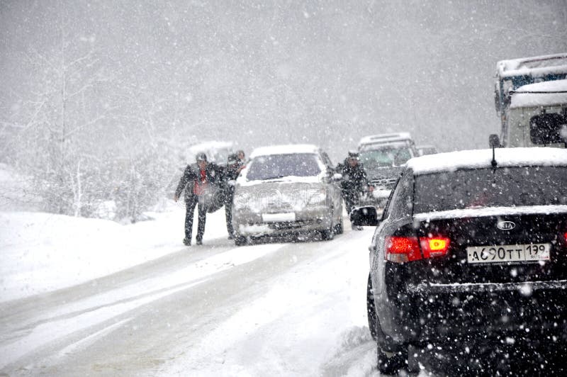 Traffic on the Road in the Snow Editorial Image - Image of winter, turn ...