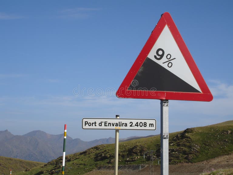 Traffic sign - descent stock image. Image of descent, descend - 4251095