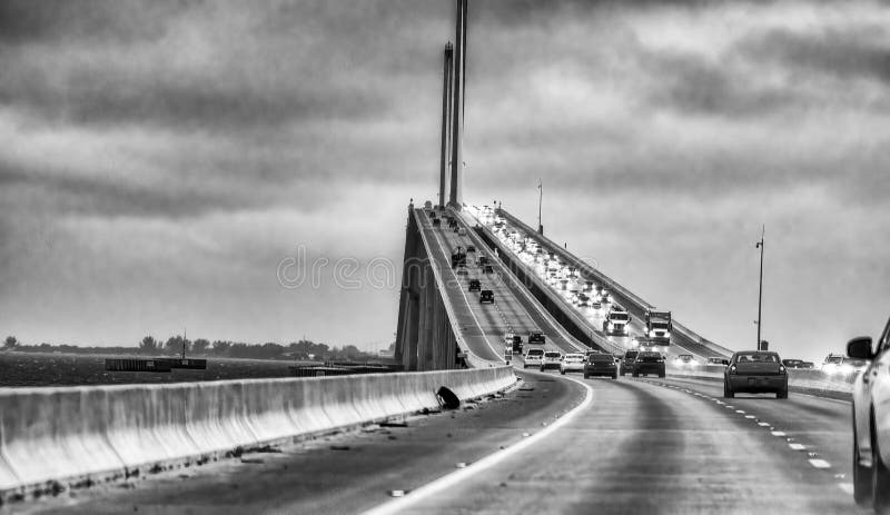 Traffic at Sunset Along a Brige Over the Sea Editorial Image - Image of ...