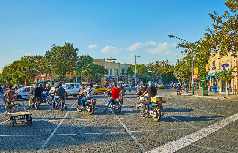 The traffic in Tehran editorial stock photo. Image of roadside - 103939348
