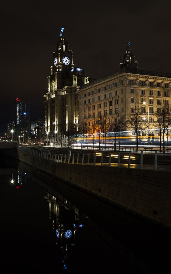 Traffic Trails on the Liverpool Waterfront Stock Image - Image of ...