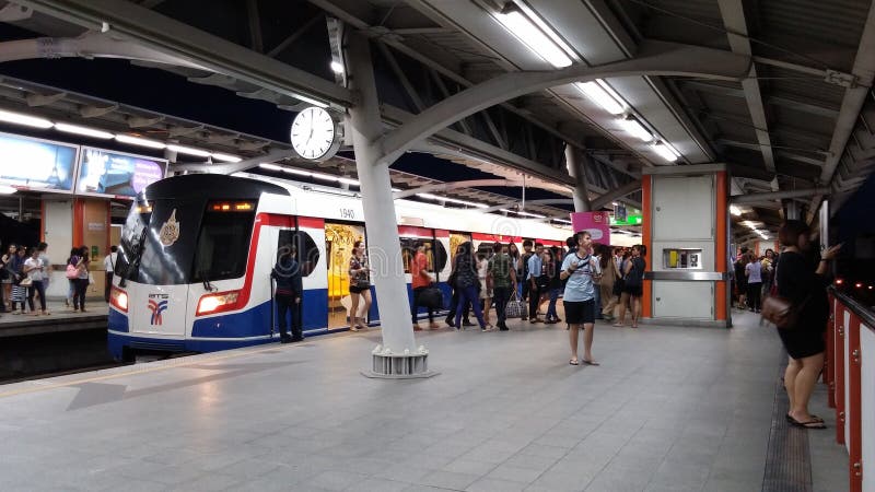 Traffic at train editorial photography. Image of station - 54488882