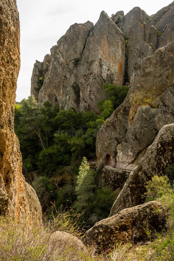 Trail Cuts through Tunnel Below the Rocks in Pinnacles Stock Photo ...