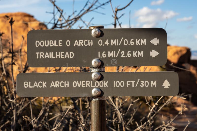 Trail Marker Sign in Devils Garden Loop Stock Photo - Image of ...