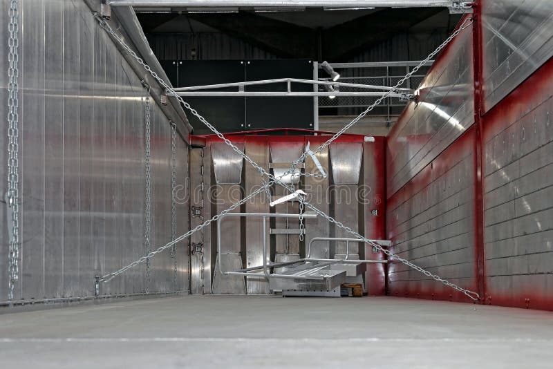 Empty trailer horizontal stock image. Image of cargo, inside - 6604889