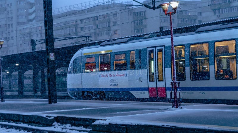 Train at Bucharest North Railway Station (Gara De Nord Bucuresti ...