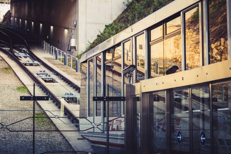 Train Entering a Railway Tunnel Stock Image - Image of view, building ...