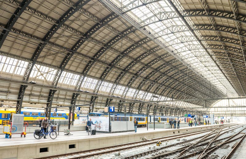 Train Inside the Central Station Editorial Stock Photo - Image of rail ...