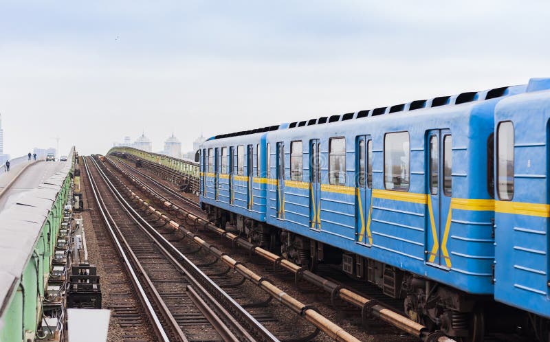 Train on Metro Subway Bridge Over the River Dnieper, Kiev, Ukraine ...