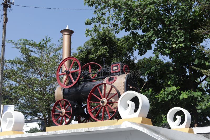 Train monument yogyakarta editorial photo. Image of malioboro - 210639036