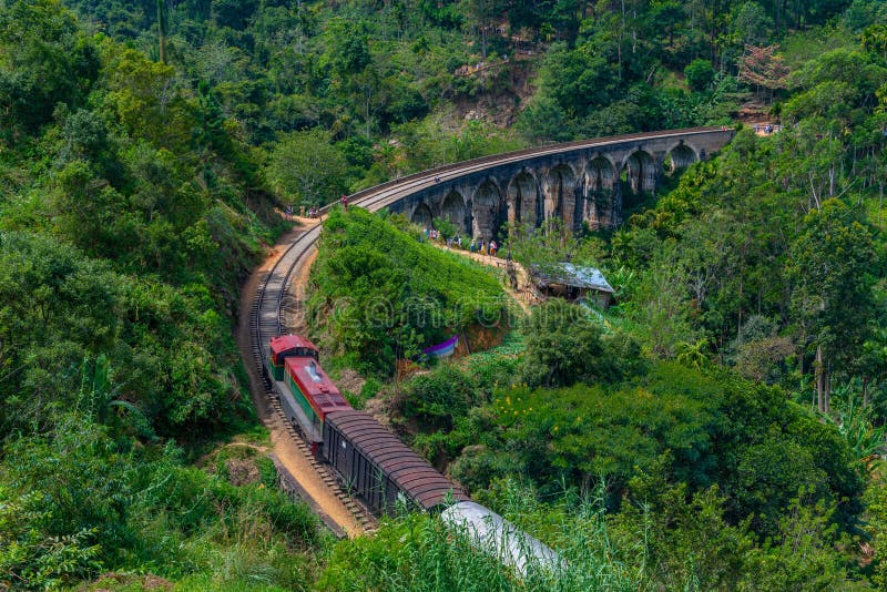 Train Passing The Nine Arch Bridge Near Ella Sri Lanka Stock Image